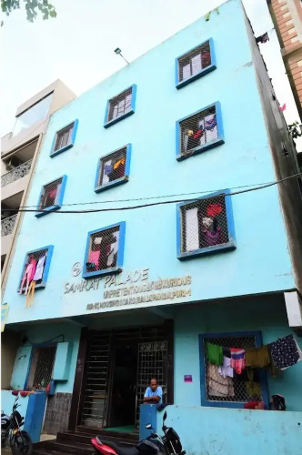 Dhamstay Hotel Samrat Palace Near Beach - Puri