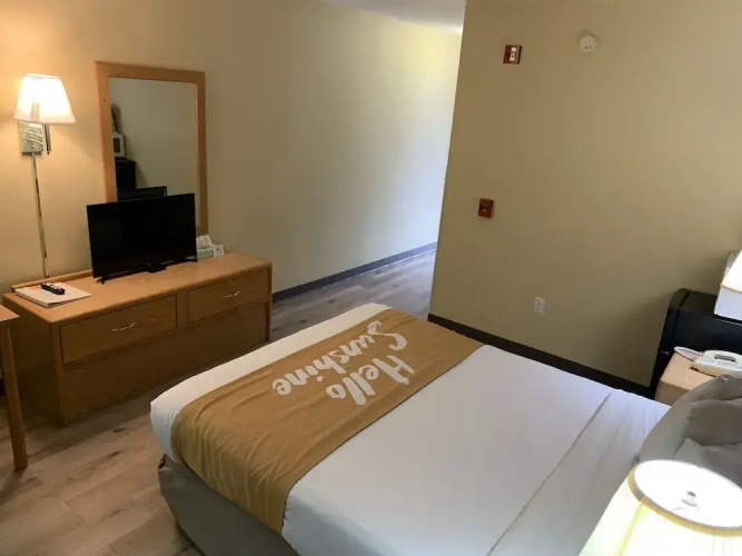 Days Inn By Wyndham Ocean Shores - Ocean Shores, WA