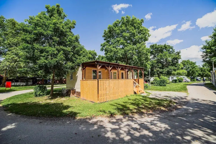 Waterside Retreat Mobile Homes With Thermal Riviera Tickets - Čatež ob Savi