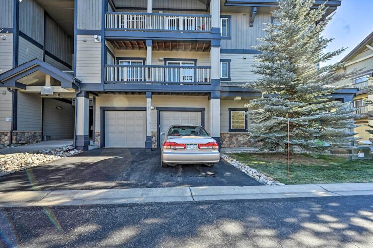 Steamboat Home W/ Garage, 1 Mi To Ski Resort - Steamboat Springs, CO