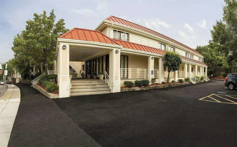 Best Western Terrace Inn - Boston, MA