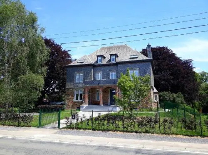 L'albizia - Saint-Hubert