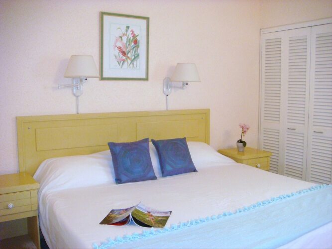 Plum Tree Club - Worthing