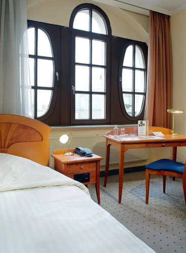 Grand City Hotel Domus Kassel - Kassel