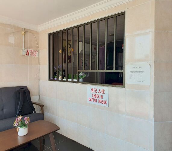 Spot On 90997 Hoover Room For Rent - Kuching
