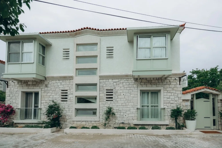 Kotraba Butik Hotel - Alaçatı
