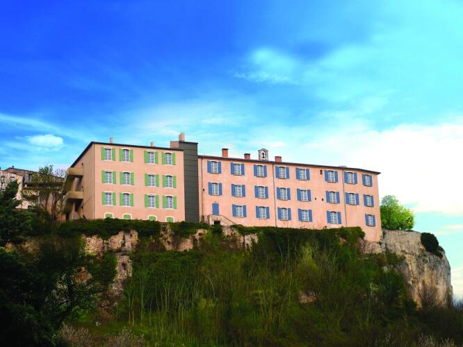 Hôtel Le Nesk - Sault