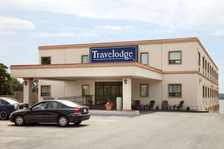 Travelodge By Wyndham Trenton - Prince Edward