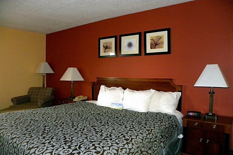 Days Inn By Wyndham Reading Wyomissing - Reading, PA