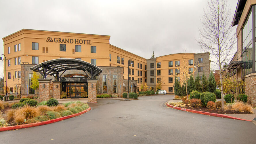 Grand Hotel At Bridgeport - Wilsonville, OR