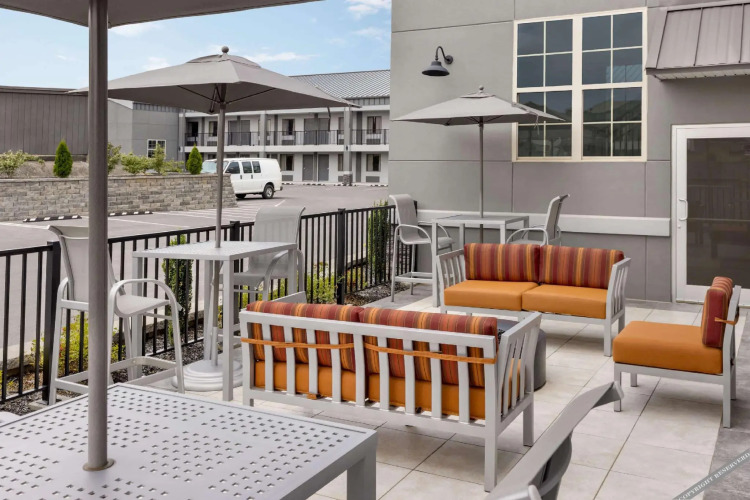 Econo Lodge - Bowling Green, KY