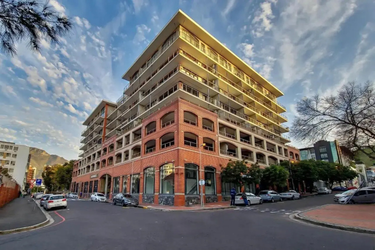 Xenia Aparthotel By Totalstay - Le Cap