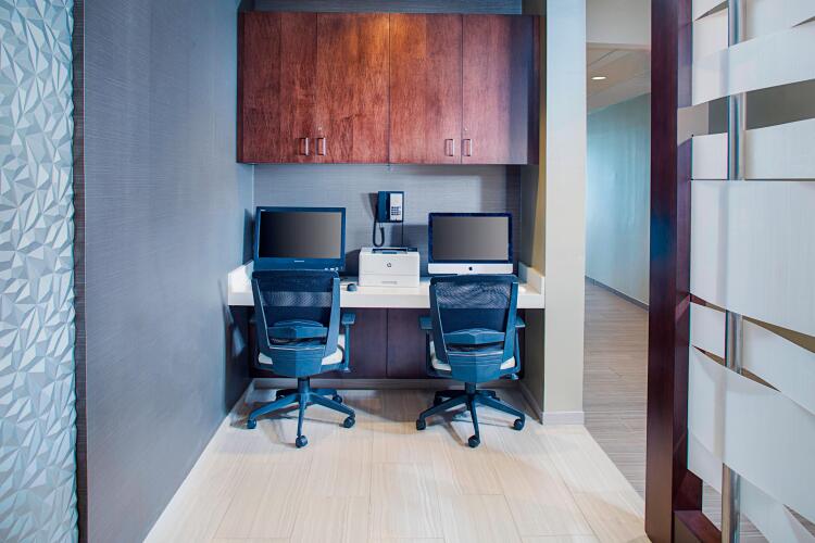 Springhill Suites By Marriott Carle Place Garden City - Garden City, NY