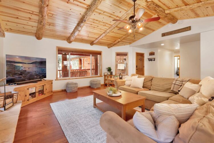 Three Bears Inn #2147 - Big Bear, CA