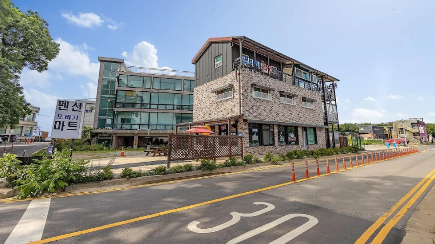 Yeongheungdo Ttobagi Pension - Ansan-si