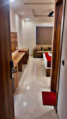 Hotel Majestic Heights - Agra