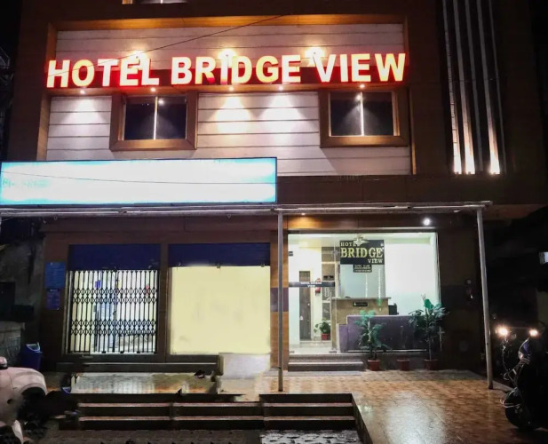 Hotel Bridge View - Nagpur