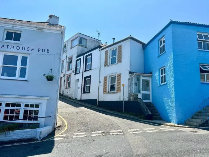 Cockleshell Cottage - Falmouth