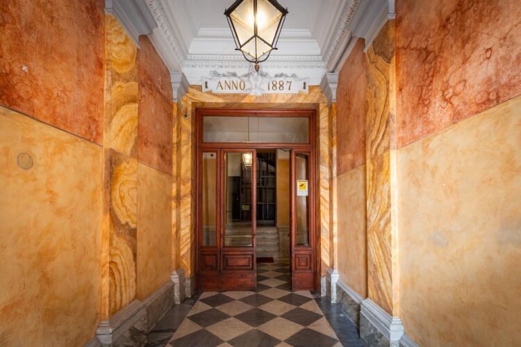 Cavour Lr Collection - Rome