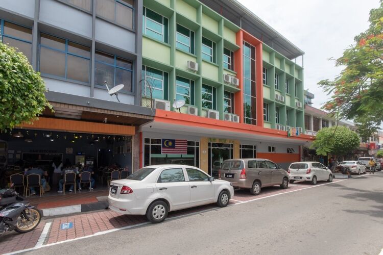 Capital O 89344 Labuan Avenue Hotel - Labuan
