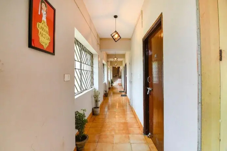 Fabhotel Bollywood 2.0 - Puri