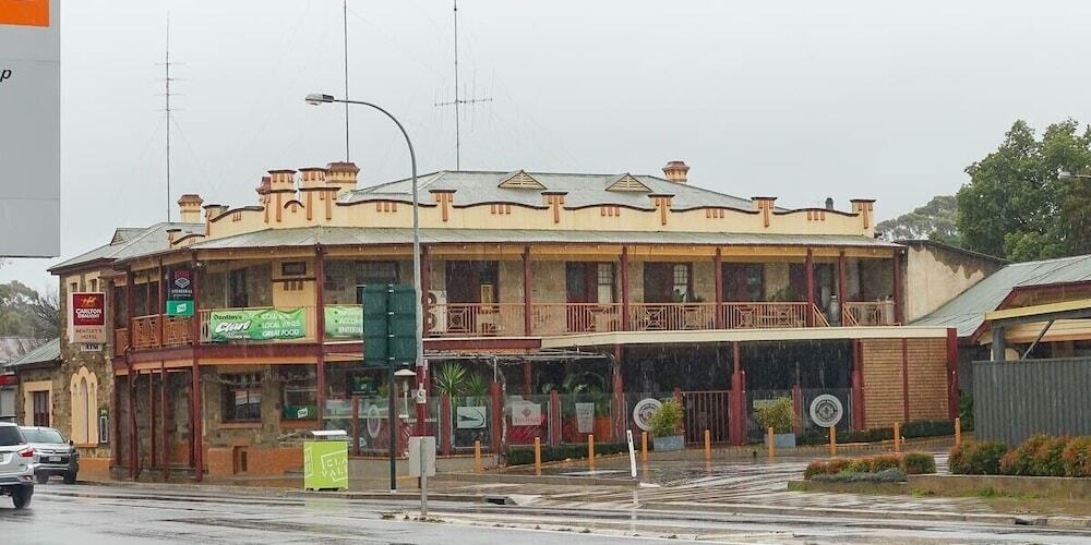 Bentley's Hotel - Clare Valley