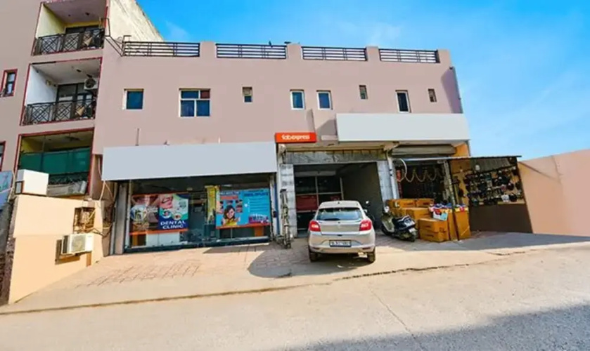 Fabexpress Dream Palace I - Faridabad