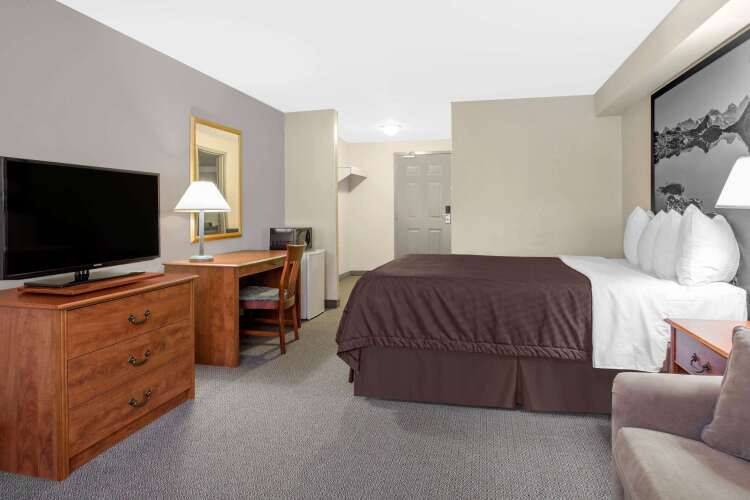 Super 8 By Wyndham Sault Ste Marie On - Sault Sainte Marie