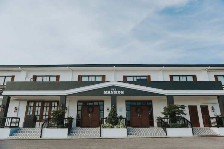 The Mansion Boutique Hotel - Mabalacat
