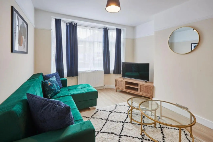 Elfleda Stay - Modern 5 Bedroom House With Parking - Cambridge