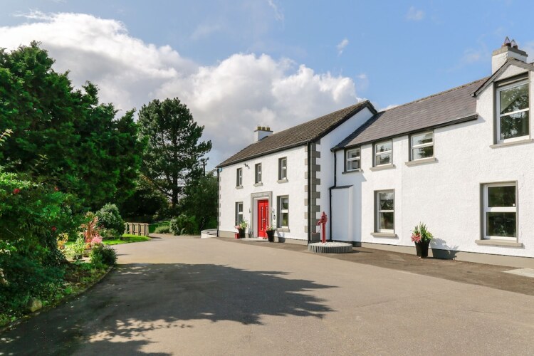 Willow House & Orchard Studios - County Donegal