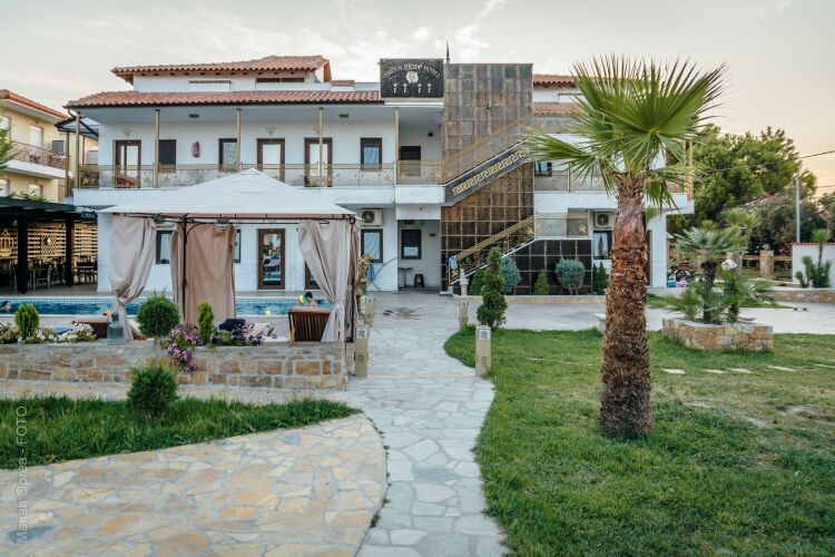 Greek Pride ΗOtel And Apartments - Chalkidiki