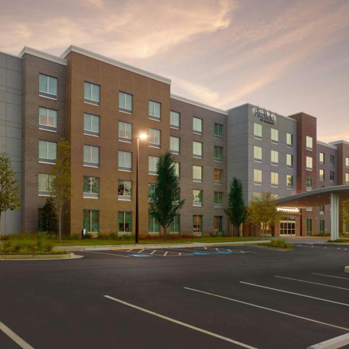 Fairfield Inn & Suites By Marriott Alpharetta Avalon Area - Roswell, GA