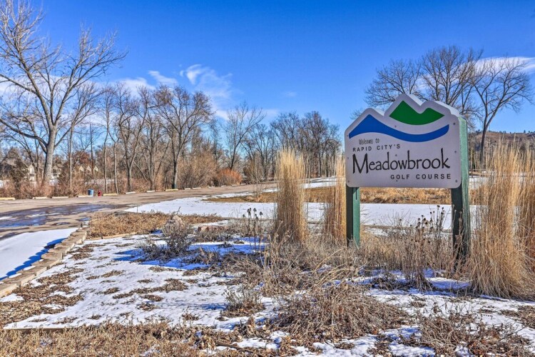 Rapid City Home W/ Patio By Canyon Lake Park! - Rapid City