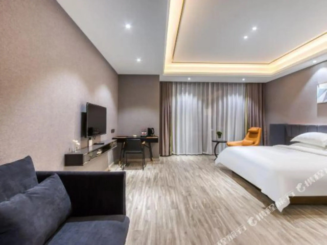 Cloud Hotel - Huzhou
