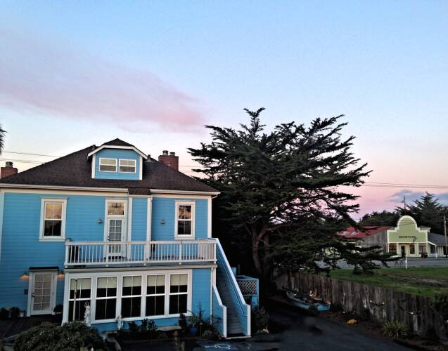 Captain's Inn At Moss Landing - Watsonville, CA