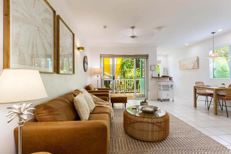 Oasis Luxe On Macrossan Street - Stylish Residence - Port Douglas