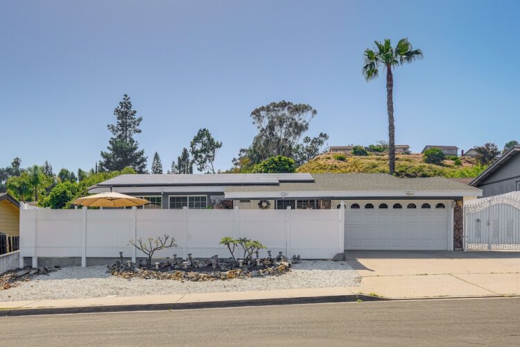 Peaceful Poway Vacation Rental Near Shops & Dining - Poway, CA