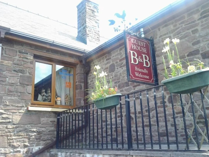 Castle Lodge - Wales