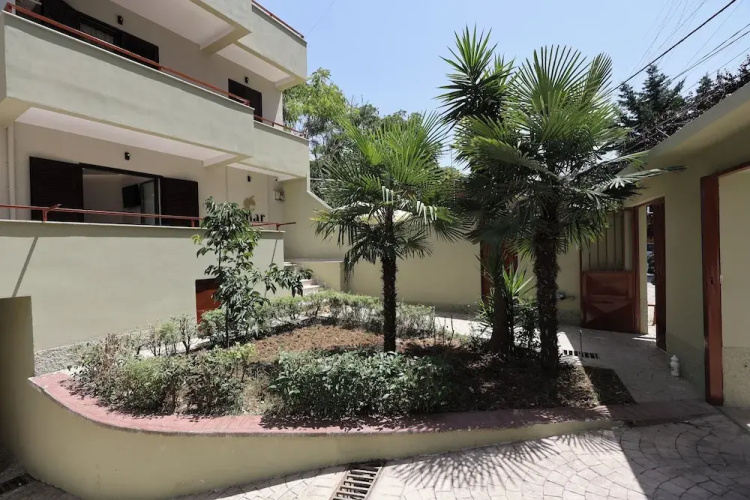 Emar Hotel - Tirana