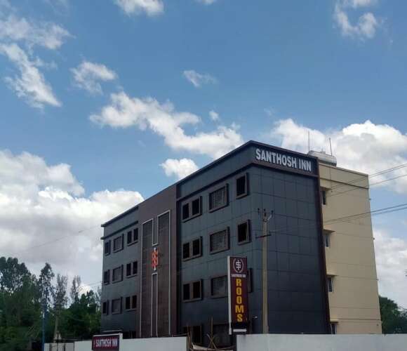 Hotel Santhosh Inn - Velankanni