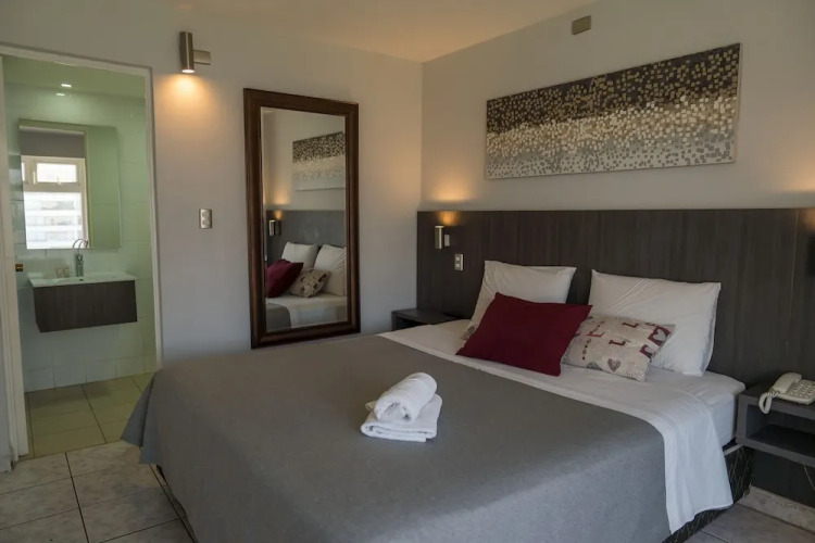 Red Hotel Centric Santiago - Quinta Normal