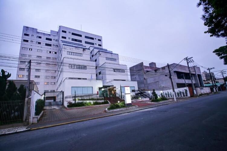 Summit Suítes Hotel Cruzeiro - Cruzeiro