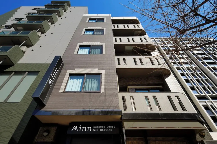 Minn Sapporo Odori W18 Station - Sapporo