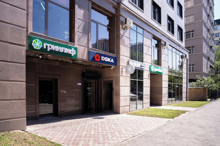 Qlife Capsule Hostel - Bischkek