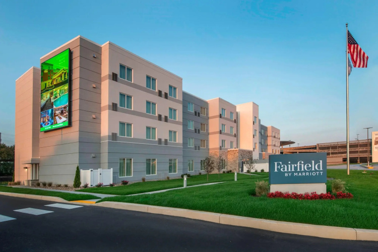 Fairfield Inn & Suites By Marriott Harrisburg International Airport - Hershey, PA