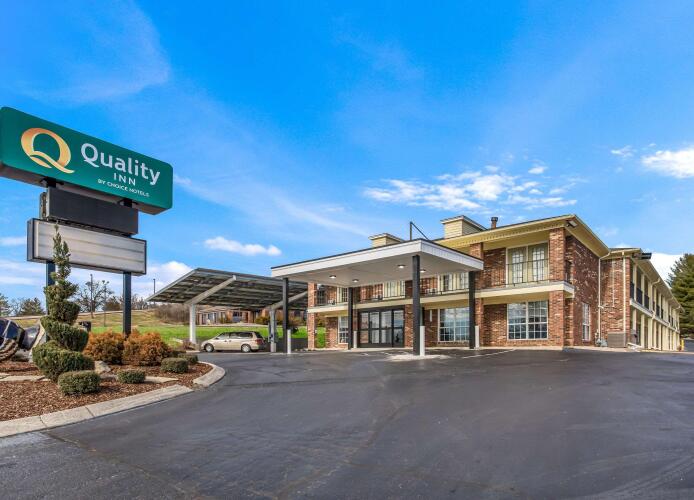 Quality Inn - Pulaski, TN