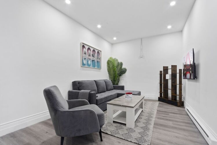 Stonewall Suites - Quebec
