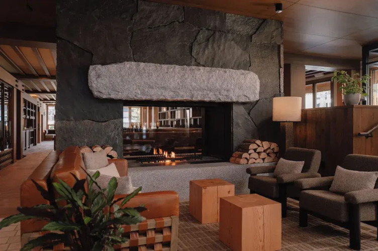 Otter Hotel - Banff