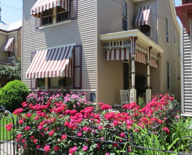 Weller Haus Bed, Breakfast & Event Center - Cincinnati, OH